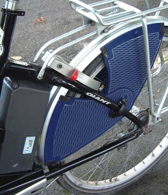 Bicycle Skirt Guards - A to B 61, September 2007